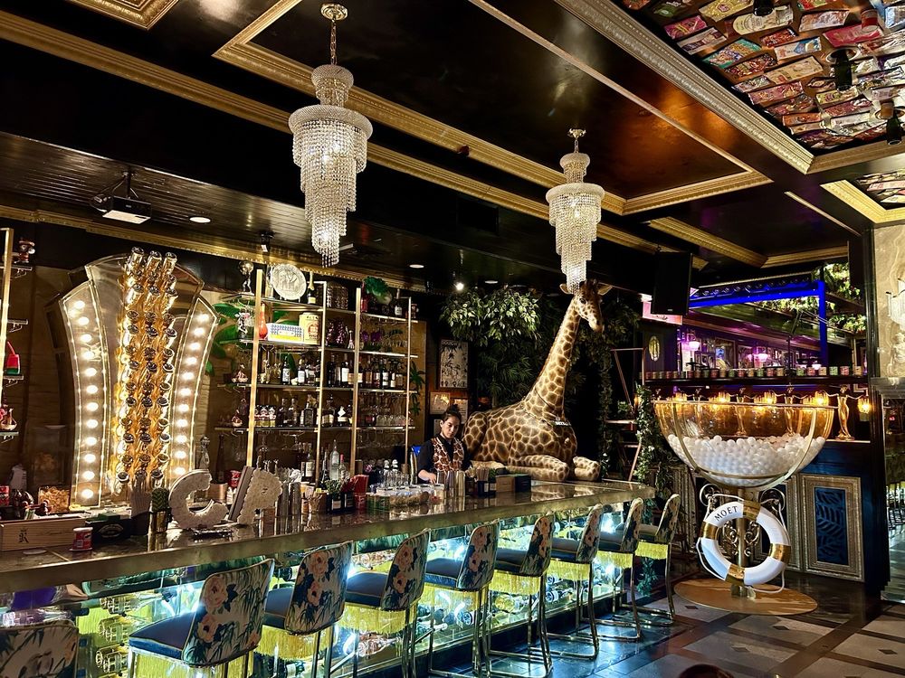 CHAMPAGNE PROBLEMS - Updated August 2025 - 159 Photos & 44 Reviews ...