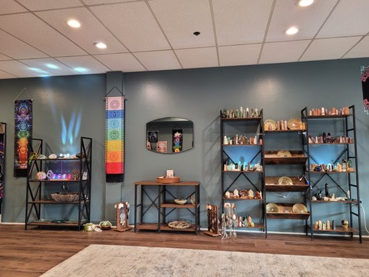 EARTH ADDICTIONS - Updated December 2025 - 19 Photos - 125 Mill St ...