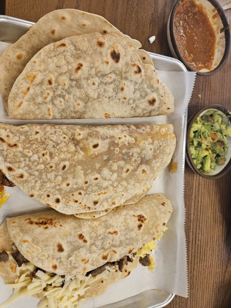 HAYDEES CAFE AND CANTINA with photos - Updated August 2024 - 16 Photos ...