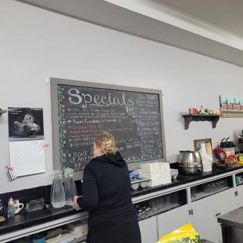 THE ANGRY EGG - Updated November 2024 - 187 Photos & 201 Reviews - 1095 ...