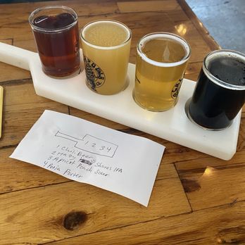 CALAPOOIA BREWING COMPANY - Updated May 2025 - 155 Photos & 257 Reviews ...