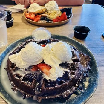 ALOHA STACKS - Updated May 2025 - 497 Photos & 432 Reviews - 27888 ...