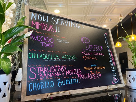 MANDYS CAFE - 263 Photos & 223 Reviews - 4725 Panama Ln D4, Bakersfield ...