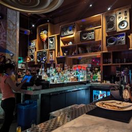 SPIN SEATTLE - Updated December 2024 - 332 Photos & 209 Reviews - 1511 ...