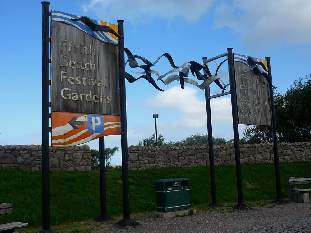 FFRITH BEACH FESTIVAL GARDENS - Victoria Road West, Prestatyn ...