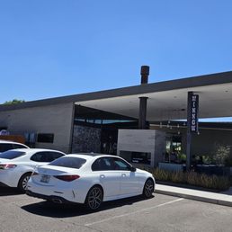 MINNOW - Updated January 2026 - 247 Photos & 77 Reviews - 4501 N 32nd ...