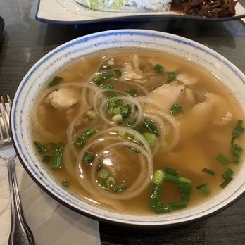 PHO EVER - Updated June 2025 - 72 Photos & 92 Reviews - 100 Triangle ...
