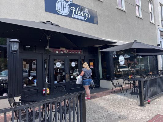 JOHN HENRY’S GRILL - Updated September 2025 - 68 Photos & 91 Reviews ...
