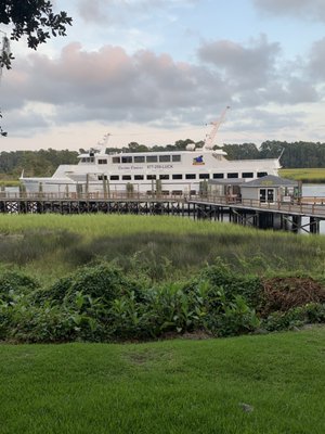 PATIO’S TIKI BAR & GRILL - 95 Photos & 149 Reviews - 4495 Mineola Ave ...