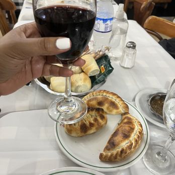 EL ESTABLO - Updated October 2025 - 110 Photos & 64 Reviews - Paraguay ...