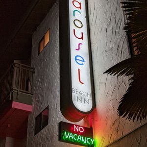 CAROUSEL BEACH INN - 192 Photos & 202 Reviews - 110 Riverside Ave ...