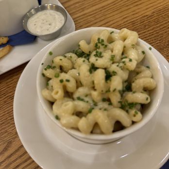 THE FINCH - Updated December 2024 - 301 Photos & 202 Reviews - 5307 ...