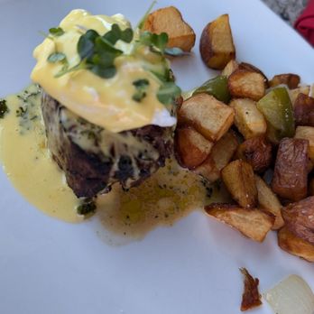 GRACE - Updated October 2025 - 171 Photos & 102 Reviews - 555 Dauphin ...