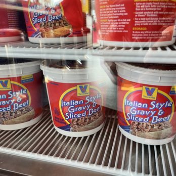 VIENNA BEEF FACTORY STORE - Updated December 2024 - 91 Photos & 46 ...