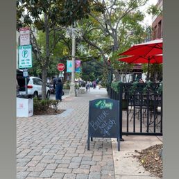 THE UPPER CRUST SANDWICH SHOPPE - Updated July 2025 - 444 Photos & 827 ...