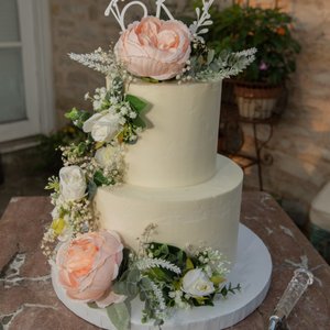 BUTTERFLY CAKERY - 39 Photos & 15 Reviews - Bakeries - 1201 E Spring ...