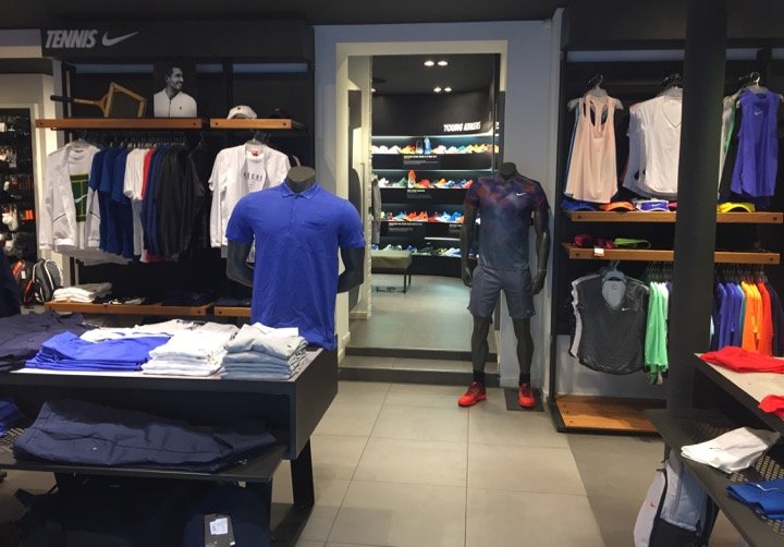 CINQUIÈME SET - 47 avenue Kléber, Paris, France - Sports Wear - Phone ...