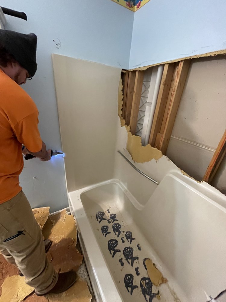 DIAMOND RIDGE CONSTRUCTION - Updated October 2024 - 40 Photos - 111 E ...