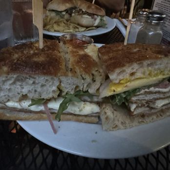 PARISH CAFE & BAR - Updated December 2024 - 936 Photos & 1626 Reviews ...