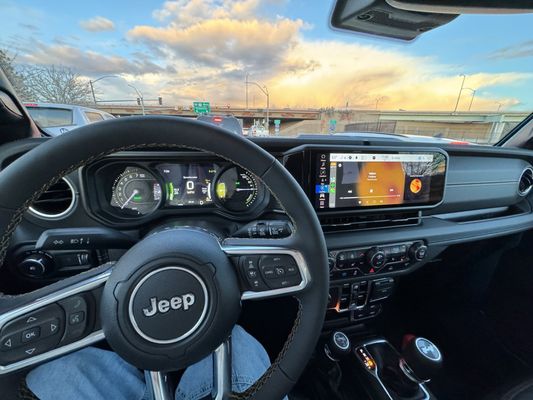 LITHIA CHRYSLER JEEP OF RENO - Updated September 2025 - 104 Photos ...