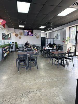 PHO WINN - Updated December 2025 - 32 Photos & 10 Reviews - 512 N Main ...