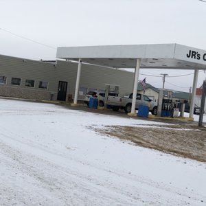 WANBLEE MART - Updated October 2025 - 22885 Sd Hwy 44, Wanblee, South ...