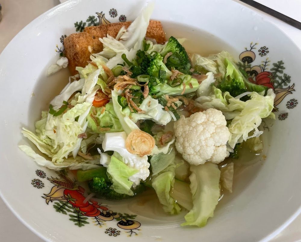 PHO WIN - Updated April 2025 - 53 Photos & 43 Reviews - 2138 E Hastings ...