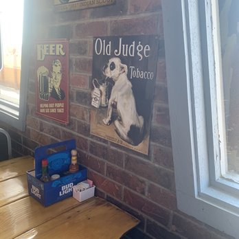 FAT CLARENCE’S PUB AND GRUB - Updated January 2025 - 51 Photos & 67 ...