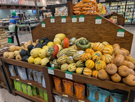 CARALUZZI’S DANBURY MARKET - Updated December 2024 - 95 Photos & 18 ...