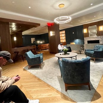 THE WALLACE - Updated December 2024 - 17 Photos & 39 Reviews - 242 W ...