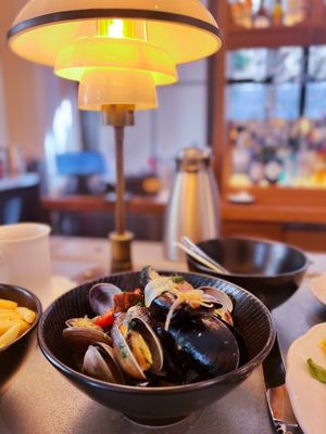 THE GEORGE - 233 Photos & 72 Reviews - 411 University St, Seattle, WA ...