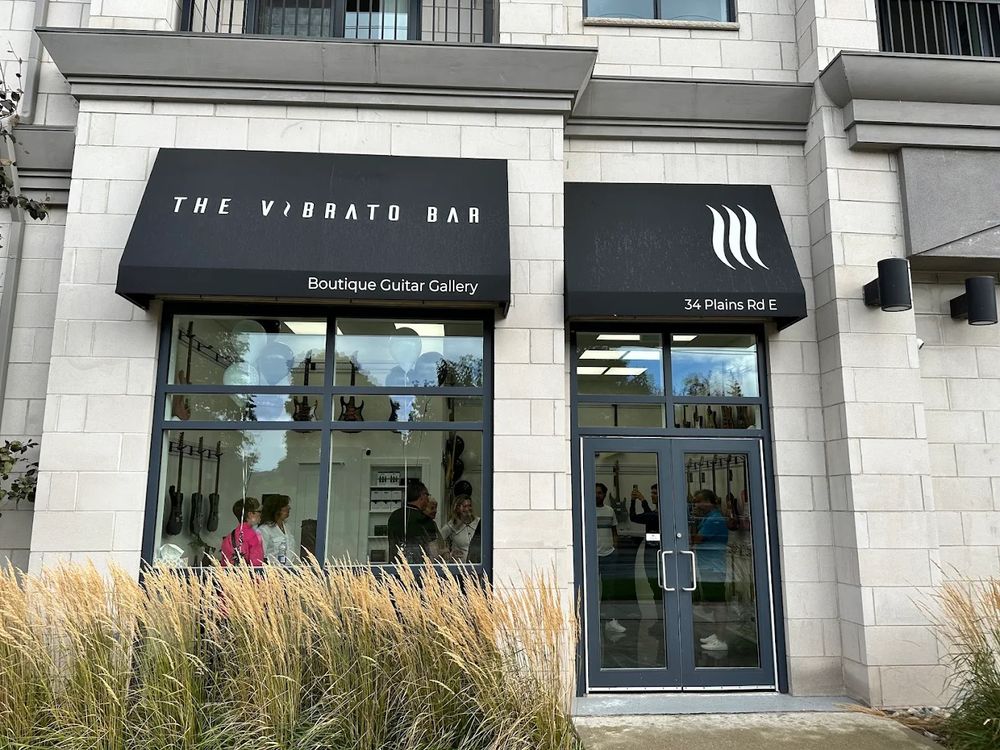 THE VIBRATO BAR - Updated May 2026 - 13 Photos - 128 King Street W ...