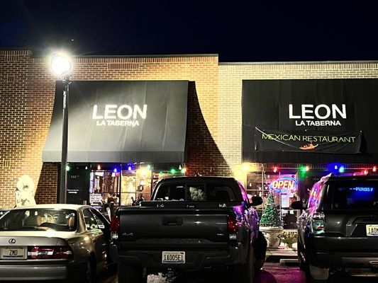 LEON LA TABERNA MEXICAN TAVERN - Updated June 2026 - 71 Photos & 89 ...