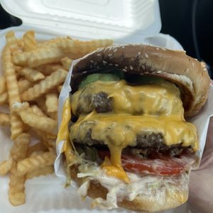 SUPER BURGER - 840 Photos & 947 Reviews - Burgers - 458 N Altadena Dr ...