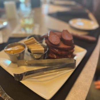 PERRYS STEAKHOUSE & GRILLE - PARK MEADOWS - Updated April 2025 - 880 ...