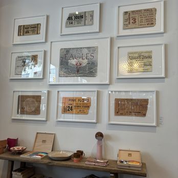 CLIC - Updated October 2025 - 39 Photos & 24 Reviews - 255 Centre St ...