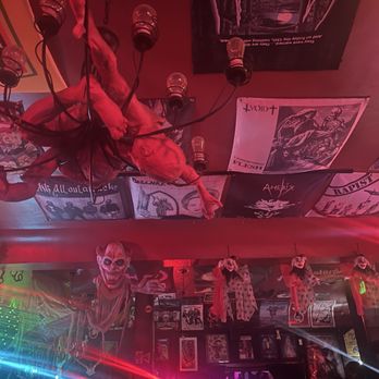 THE CRYPT - Updated October 2025 - 101 Photos & 51 Reviews - 1618 E ...