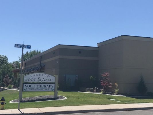 CASCADE FOOT & ANKLE - Updated December 2025 - 13 Photos & 14 Reviews ...