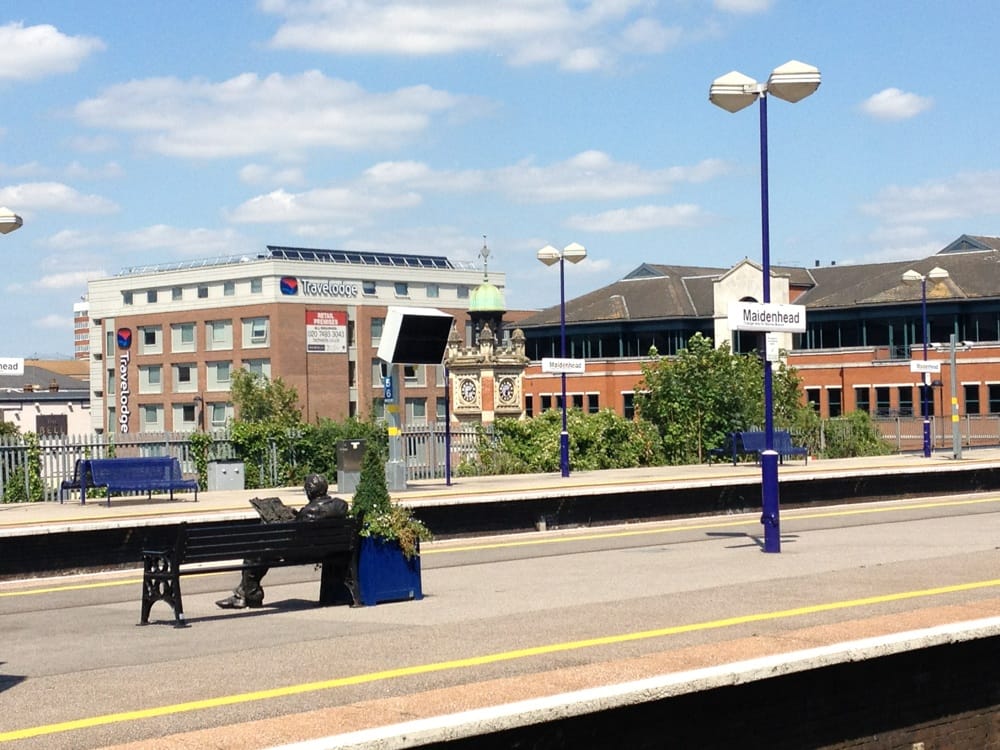 MAIDENHEAD TRAIN STATION - Updated December 2024 - Maidenhead, United ...