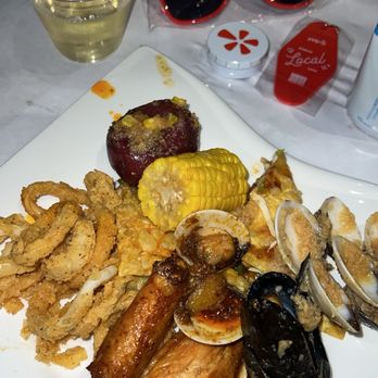 SEAFOOD SHAKE BOIL - Updated December 2025 - 96 Photos & 48 Reviews ...