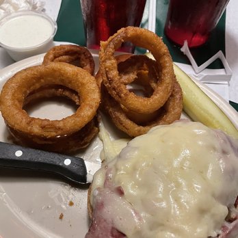 HUDDY’S INN - Updated September 2024 - 67 Photos & 220 Reviews - 20 ...