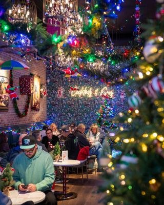 THE FAT PIGEON - Updated July 2024 - 117 Photos & 43 Reviews - 2223 ...