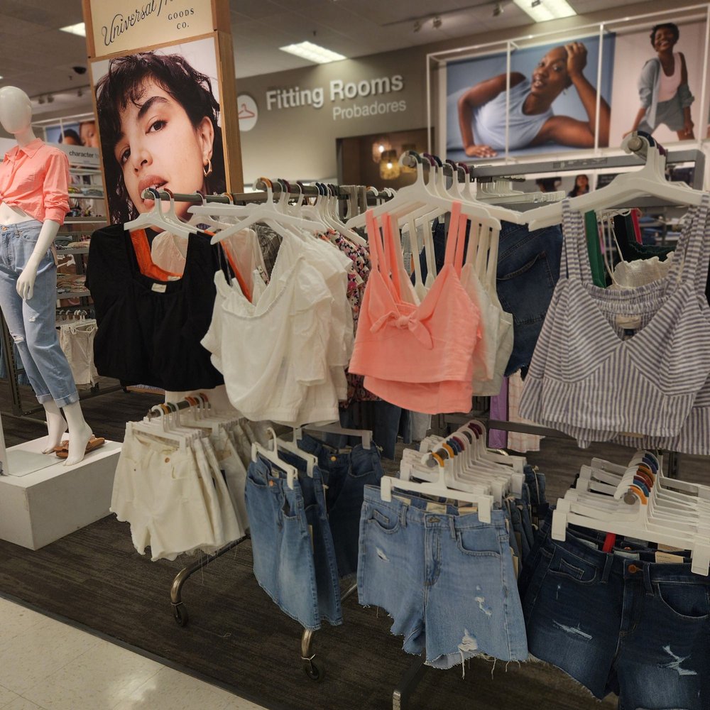 TARGET - Updated November 2025 - 351 Photos & 577 Reviews - 139 ...