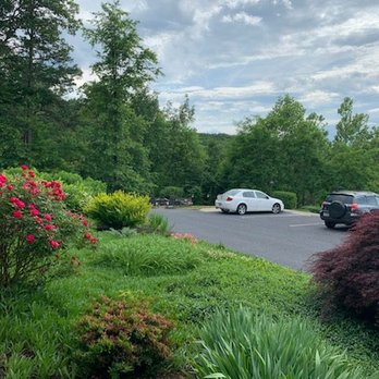 THE IRIS INN - Updated April 2025 - 257 Photos & 150 Reviews - 191 ...