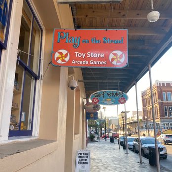 PLAY ON THE STRAND - Updated October 2025 - 54 Photos & 32 Reviews ...