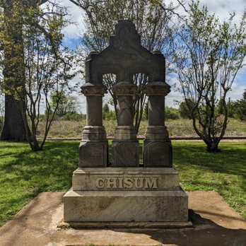 BURIAL SITE OF JOHN CHISUM - Updated December 2025 - 1100 W Washington ...