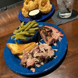 MOJO FEDERAL SWINE & SPIRITS - Updated July 2025 - 623 Photos & 356 ...