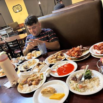 KRAZY BUFFET - Updated November 2024 - 718 Photos & 862 Reviews - 8095 ...