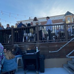 RED ROCK TAP AND GRILL - Updated January 2026 - 183 Photos & 238 ...