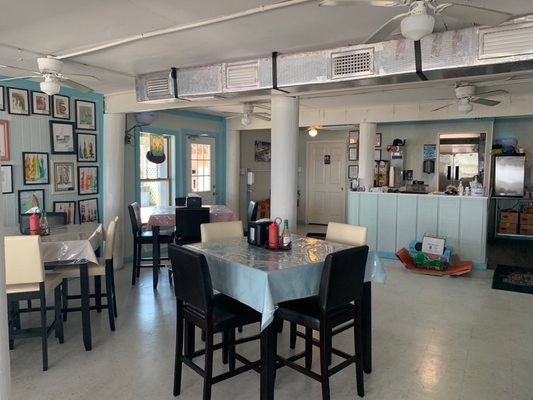 DOCKSIDE SEAFOOD RESTAURANT - Updated December 2025 - 58 Photos & 71 ...